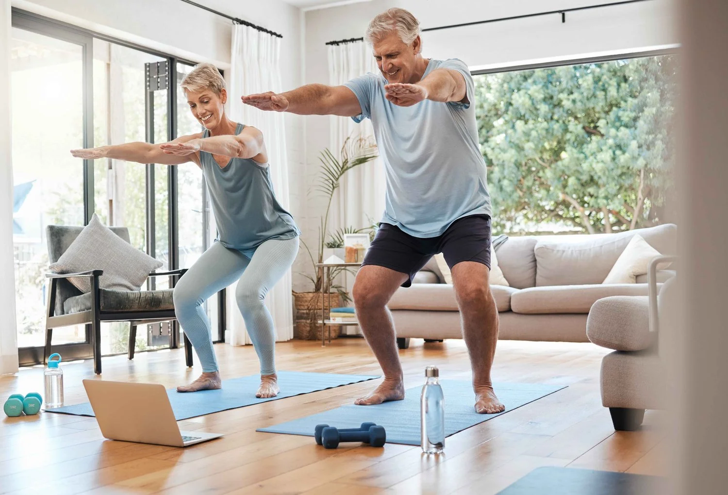 The Best Dynamic Balance Exercises for Seniors - Human Health Mag